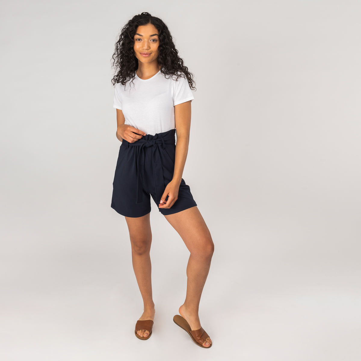 7 Ways to Style a Sweatsuit - Sustainable Fashion | Encircled Blog